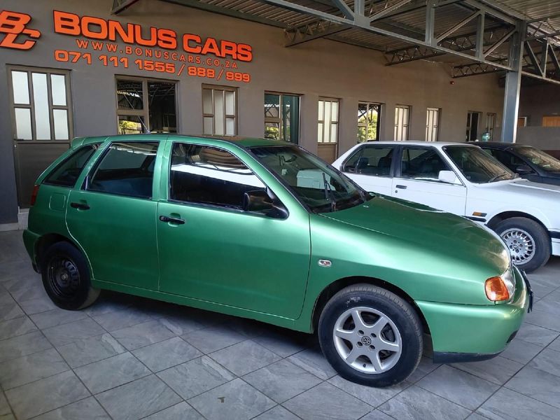 Used Volkswagen Polo Playa 1.6 for sale in Gauteng - Cars.co.za (ID ...