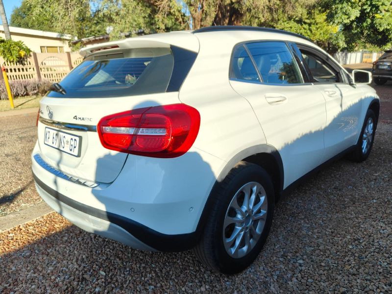 Used Mercedes-Benz GLA 220 CDI Auto 4Matic for sale in Gauteng - Cars ...