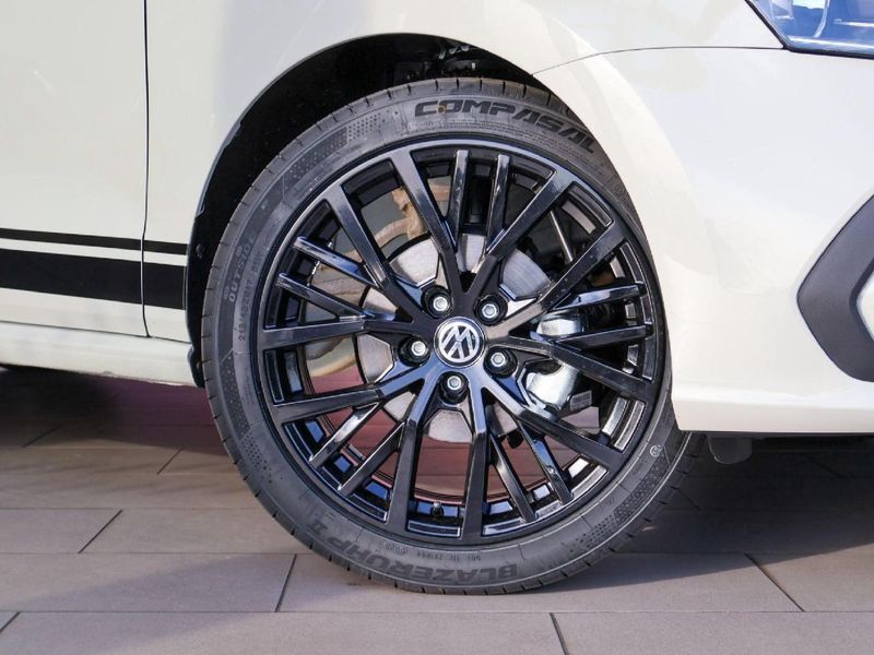 New Volkswagen Polo Vivo Polo Vivo 1.4 55kW Vivo Wolfsburg Edition for ...