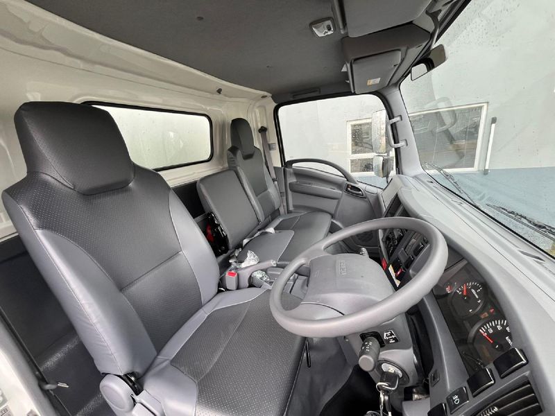 New Isuzu NQR 500 AMT C/C for sale in Western Cape - Cars.co.za (ID ...