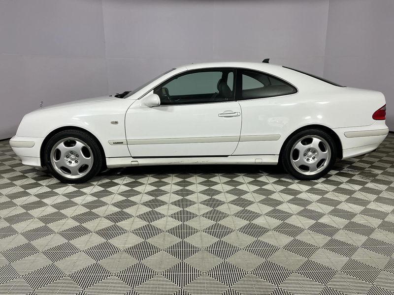 Used Mercedes-Benz CLK 320 Elegance Auto for sale in Kwazulu Natal ...
