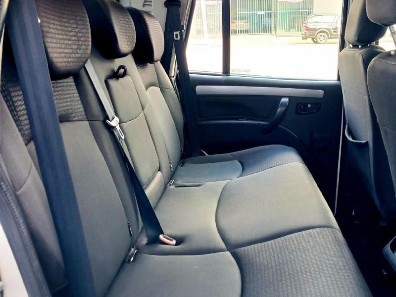 Used Mahindra Pik Up 2.2 mHawk S11 Auto Double-Cab-ONLY 72 OOO KMS-FSH ...