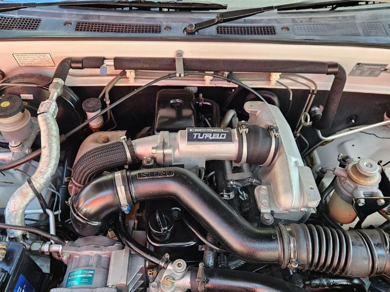 Used Isuzu KB 280 DT LE Double-Cab for sale in Gauteng - Cars.co.za (ID ...