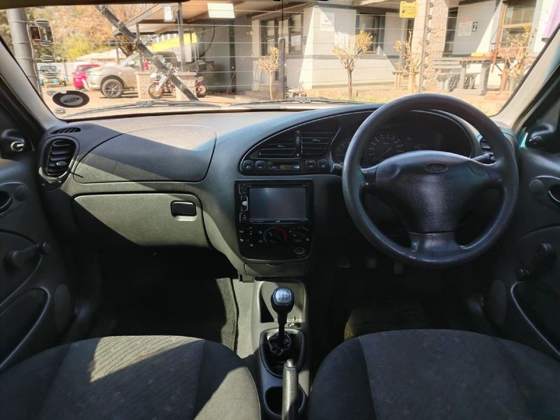 Used Ford Ikon 1.6i LX for sale in Gauteng - Cars.co.za (ID::10290669)