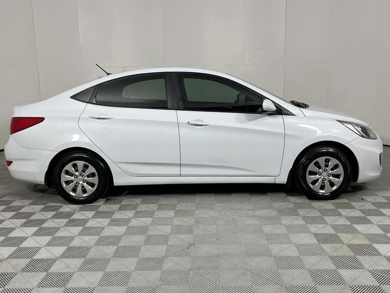 Used Hyundai Accent 1.6 GL | Motion for sale in Eastern Cape - Cars.co ...