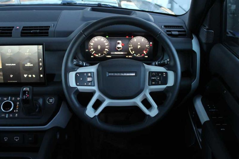 Used Land Rover Defender 110 D300 HSE X-Dynamic for sale in Western ...