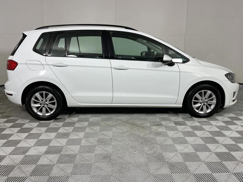 Used Volkswagen Golf SV 1.2 TSI Trendline for sale in Gauteng - Cars.co ...