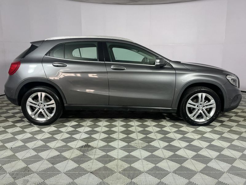 Used Mercedes-Benz GLA 220 CDI Auto 4Matic for sale in Western Cape ...