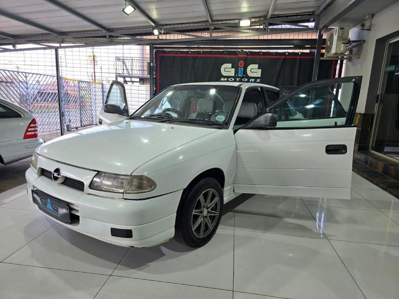 Used Opel Astra 200i E for sale in Gauteng - Cars.co.za (ID::10297897)