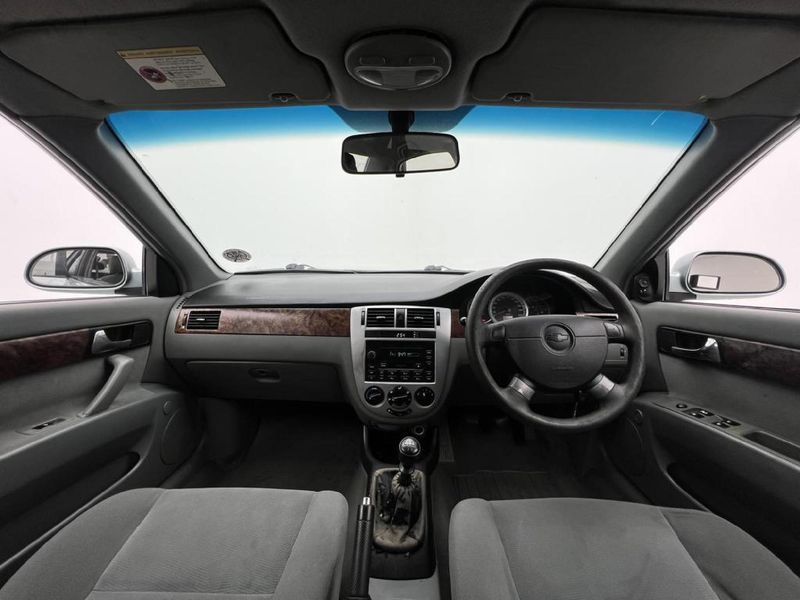 Used Chevrolet Optra 1.6 LS for sale in Gauteng - Cars.co.za (ID::10301551)