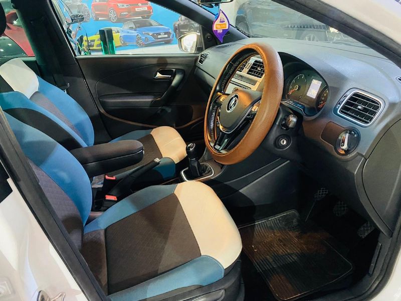Used Volkswagen Polo Vivo 1.4 Mswenko 5-dr for sale in Gauteng - Cars ...