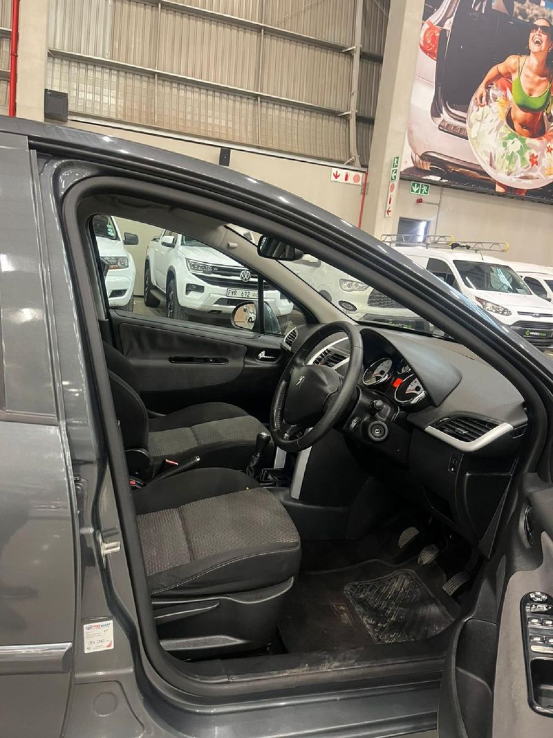 Used Peugeot 207 1.6 VTi Dynamic for sale in Gauteng - Cars.co.za (ID::10308222)