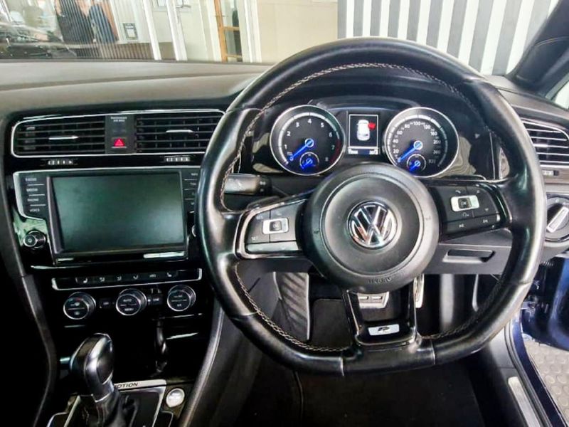 Used Volkswagen Golf Golf VII 2.0 Tsi R DSG for sale in Gauteng - Cars ...