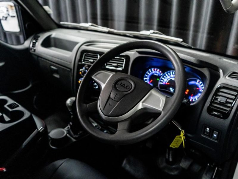 Used JAC X200 2.8D Double-Cab Drop Side for sale in Gauteng - Cars.co ...