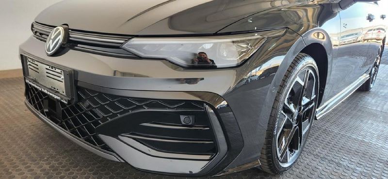 New Volkswagen Golf 1.4 TSI R-Line + Auto (110kw) for sale in North ...