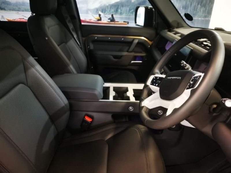 Used Land Rover Defender 110 D250 X-Dynamic SE for sale in Kwazulu ...