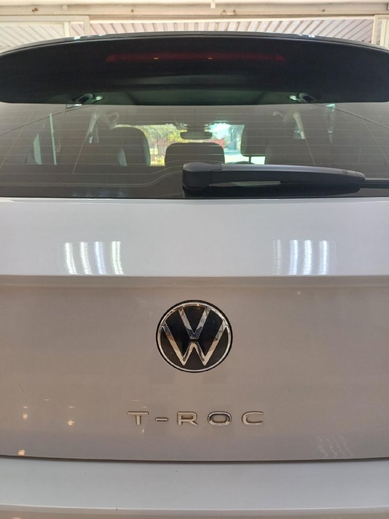 Used Volkswagen T-Roc 1.4 TSI Design Auto for sale in North West ...