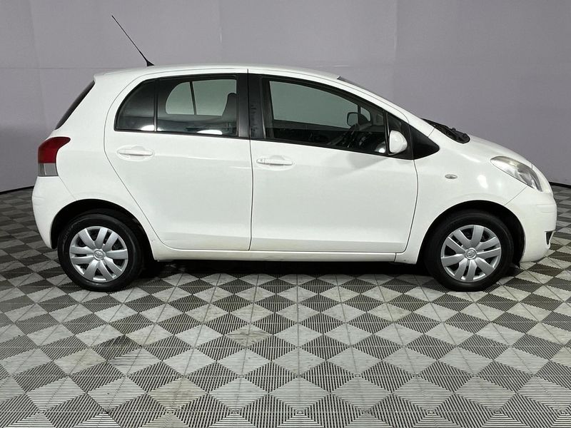 Used Toyota Yaris T3+ 5-dr for sale in Western Cape - Cars.co.za (ID ...