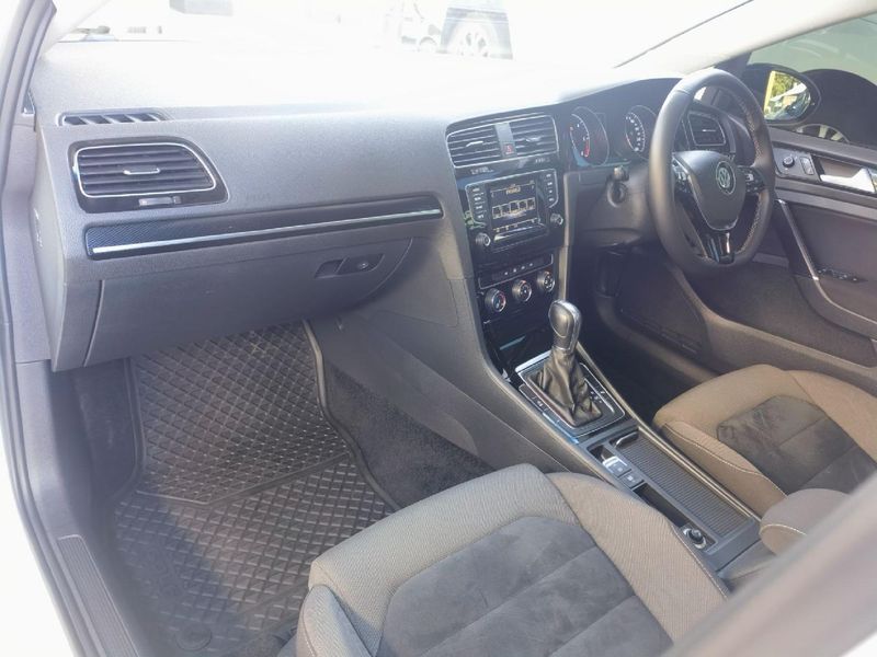 Used Volkswagen Golf VII 2.0 TDI Highline Auto FSH for sale in Gauteng ...