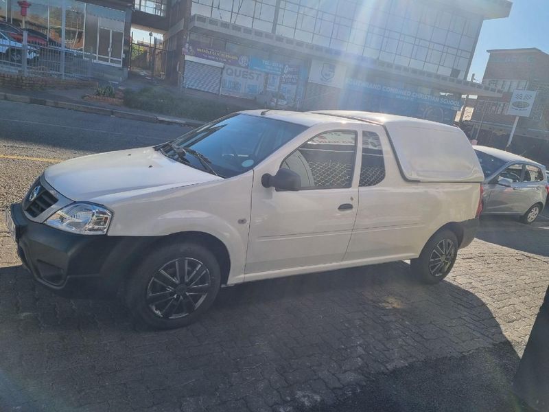 Used Nissan NP200 CANOPY for sale in Gauteng - Cars.co.za (ID::10323785)