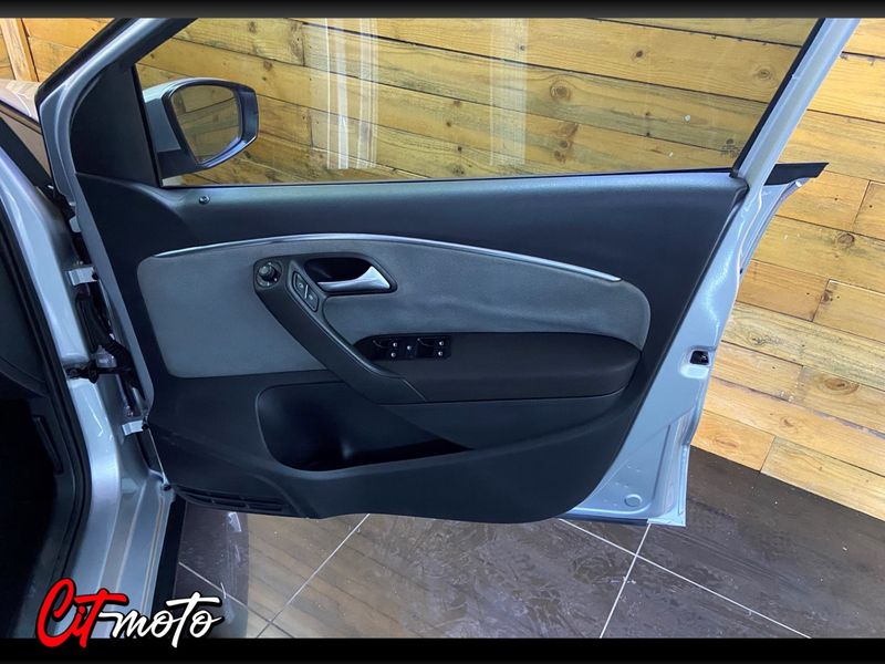 Used Volkswagen Polo Cross 1.2 TSI for sale in Gauteng - Cars.co.za (ID ...