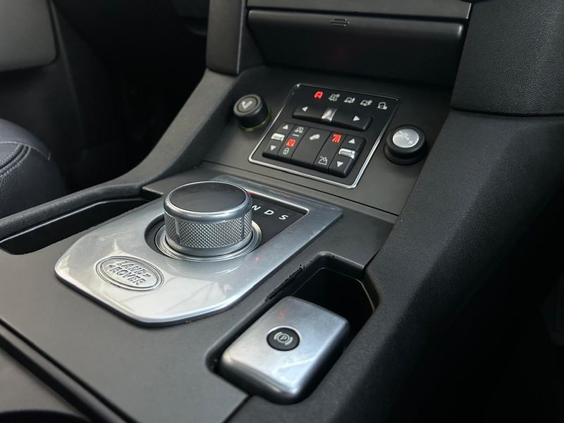 Used Land Rover Discovery 4 3.0 SDV6 SE for sale in Gauteng - Cars.co.za (ID::10333546)