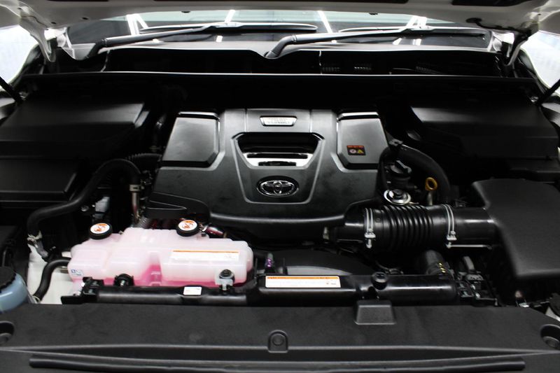 Used Toyota Land Cruiser 300 V6 3.3D GX-R for sale in Gauteng - Cars.co ...