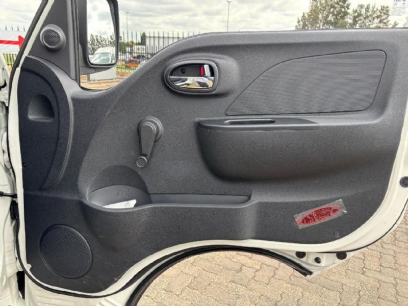 Used JAC X200 2.8D Single-Cab Drop Side for sale in Gauteng - Cars.co ...