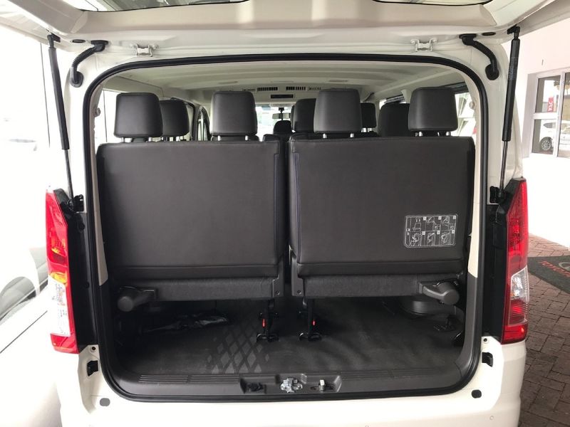 Used Toyota Quantum 2.8 GL 11-seat for sale in Western Cape - Cars.co ...