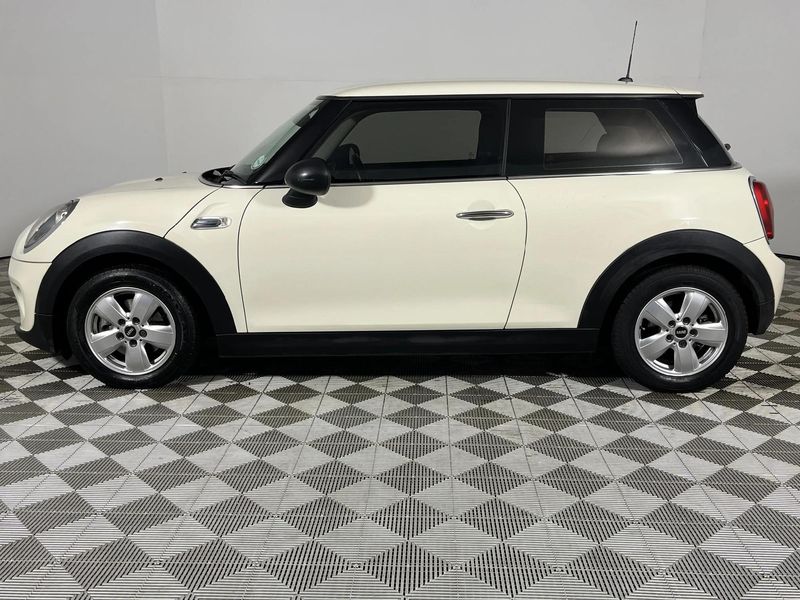 Used MINI Hatch One 1.2T for sale in Gauteng - Cars.co.za (ID::10388662)