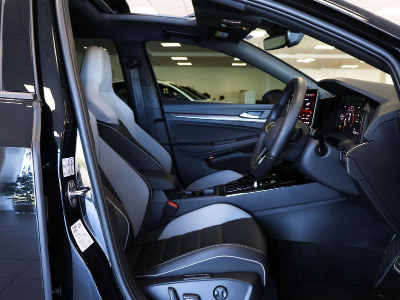 Used Volkswagen Golf GOLF R-LINE PLUS 1.4 TSI 110 KW 8-SPEED TIPTRONIC ...