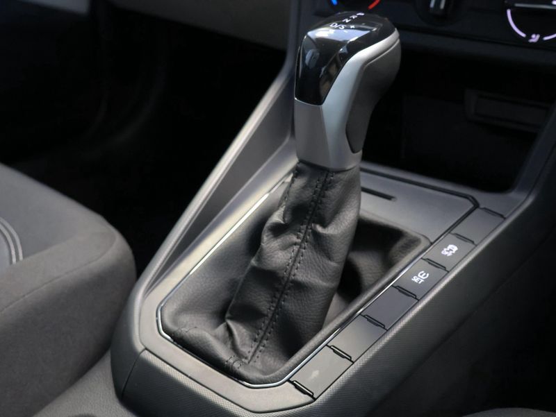 Used Volkswagen Polo POLO SEDAN 1.6 MPI 81KW POLO SEDAN TIPTRONIC for ...