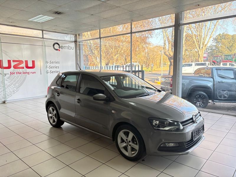 Used Volkswagen Polo Vivo 16" TSi mags, Spotlights, Front electrical ...