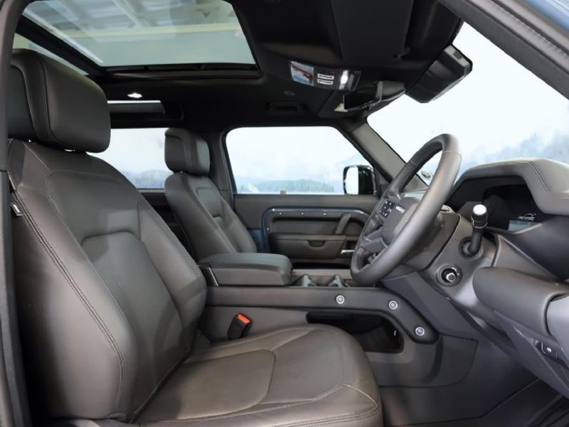 Used Land Rover Defender 90 D250 S for sale in Kwazulu Natal - Cars.co ...