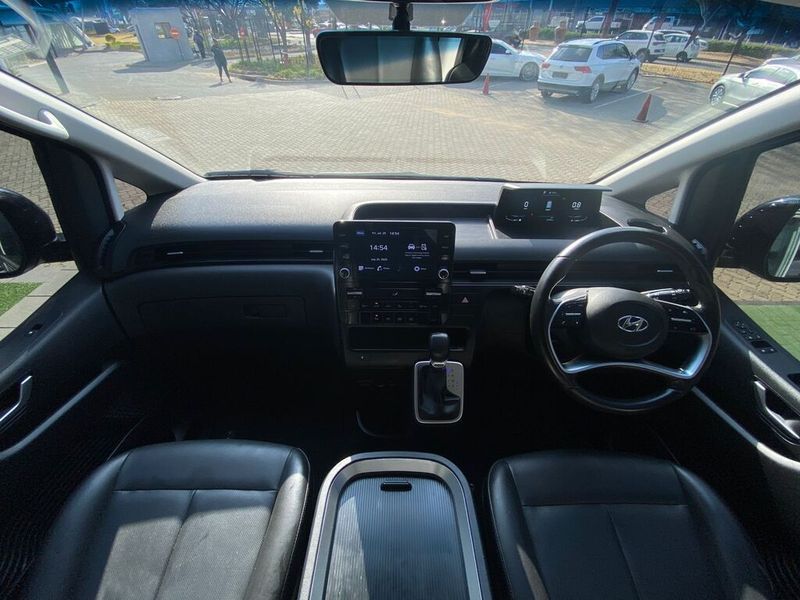 Used Hyundai Staria 2.2d Multicab Auto 5-Seat for sale in Gauteng ...