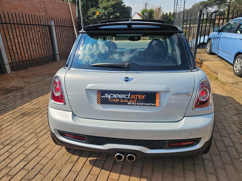 Used MINI Hatch Cooper S for sale in Gauteng - Cars.co.za (ID::10404970)