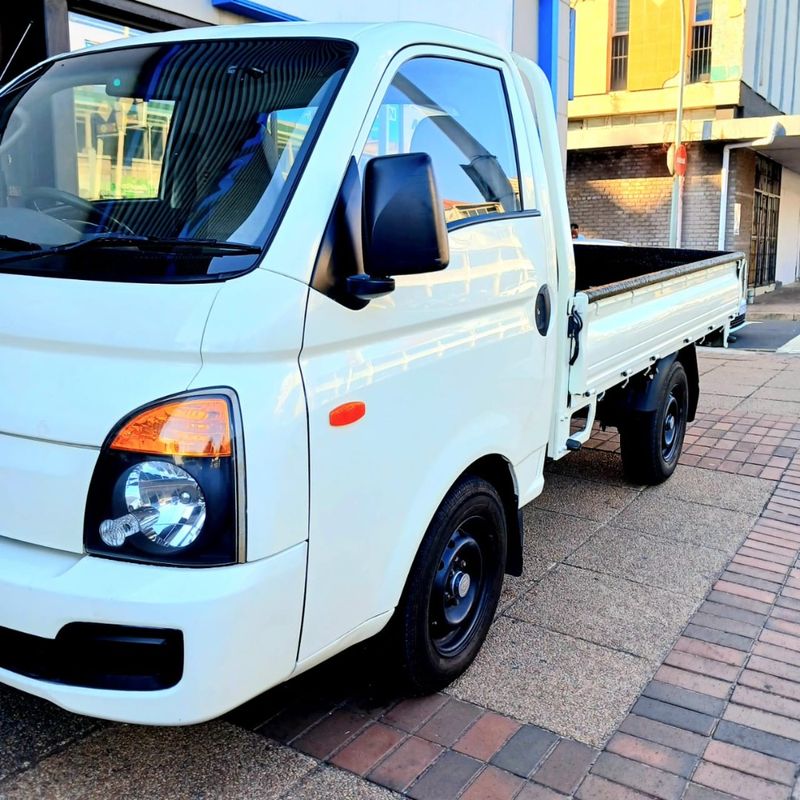 Used Hyundai H100 Bakkie H100 2.6 DROP SIDE -BUSINESS AND SELF EMPLOYED ...