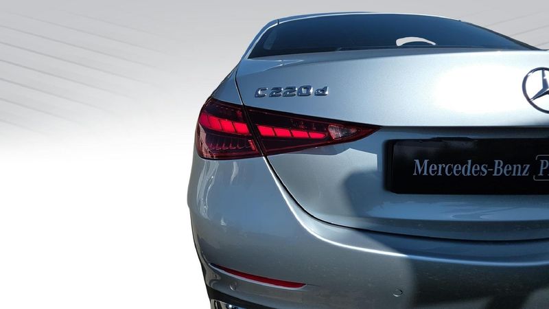 Used Mercedes-Benz C-Class C 220d Auto for sale in Gauteng - Cars.co.za ...