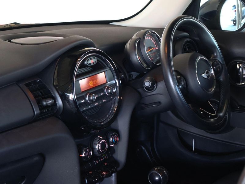 Used MINI Hatch One 1.2T 5-dr for sale in Western Cape - Cars.co.za (ID ...