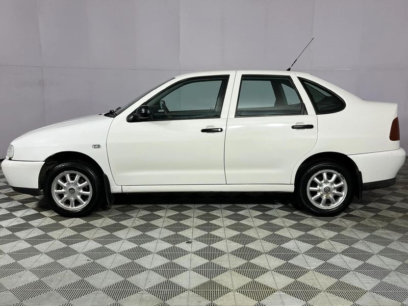 Used Volkswagen Polo Classic 1.6 for sale in Western Cape - Cars.co.za ...