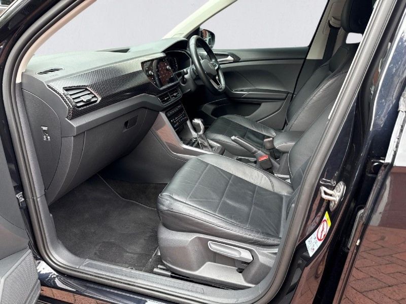 Used Volkswagen T-Cross 1.5 TSI R-Line Auto for sale in Western Cape ...