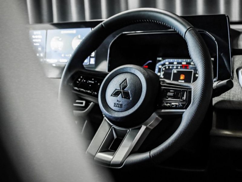 New Mitsubishi Outlander Sport 1.5 Exceed Auto for sale in Gauteng ...