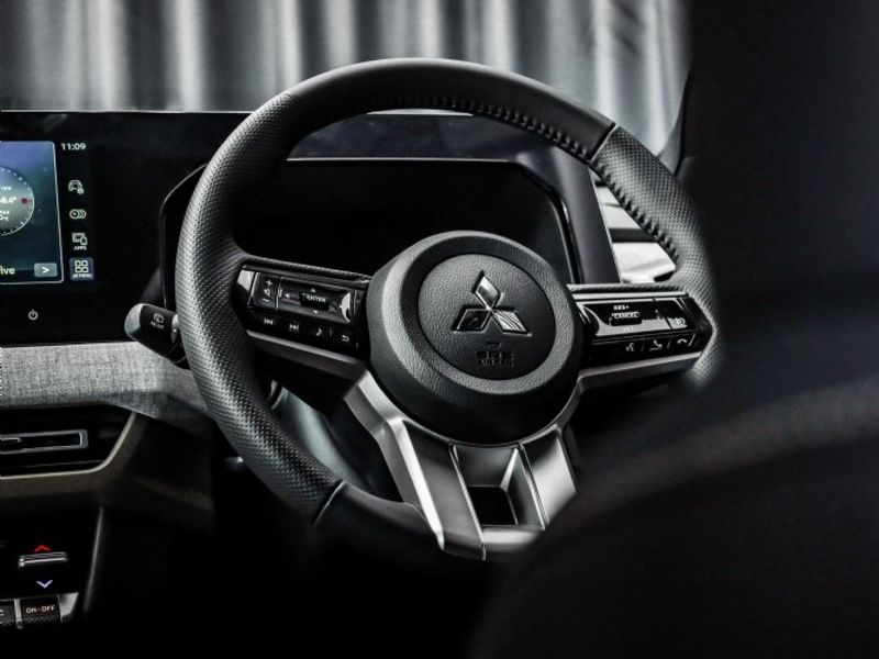 New Mitsubishi Outlander Sport 1.5 Exceed Auto for sale in Gauteng ...