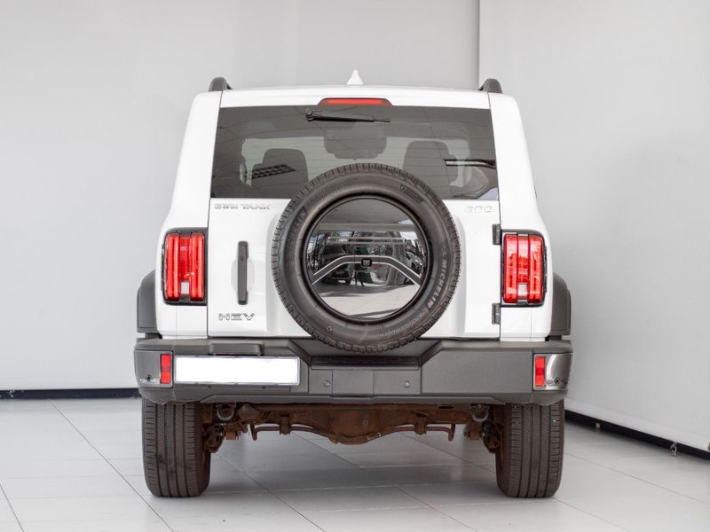 Used GWM Tank 300 2.0T HEV Super Luxury 4x4 for sale in Western Cape ...