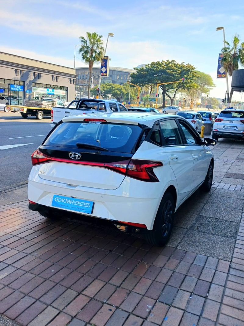 Used Hyundai i20 1.2 MOTION REV CAMERA ONLY 41 000 KMS-FSH for sale in ...