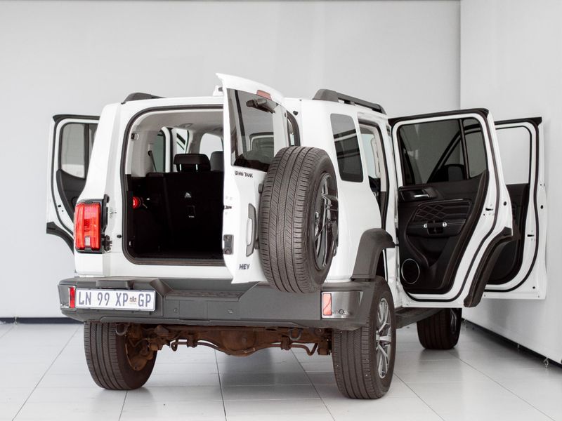 Used GWM Tank 300 2.0T HEV Super Luxury 4x4 for sale in Western Cape ...