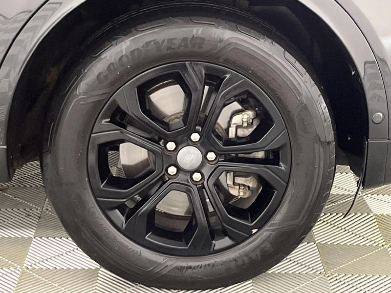 Used Land Rover Discovery Sport 2.0D Urban Edition | D200 for sale in ...
