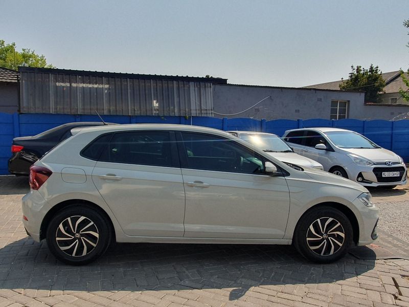 Used Volkswagen Polo VW POLO 9 TSI LIFE 1.0 for sale in Gauteng - Cars ...