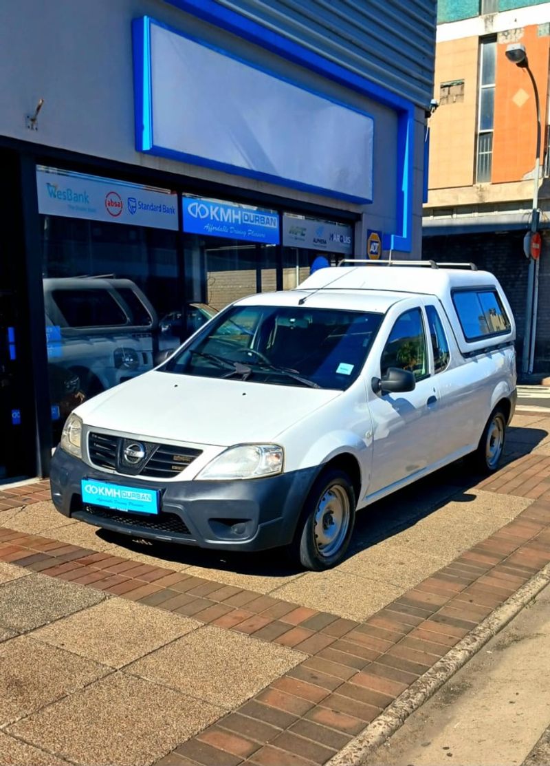 Used Nissan NP200 1.6 PETROL WITH CANOPY AND TOW BAR for sale in ...
