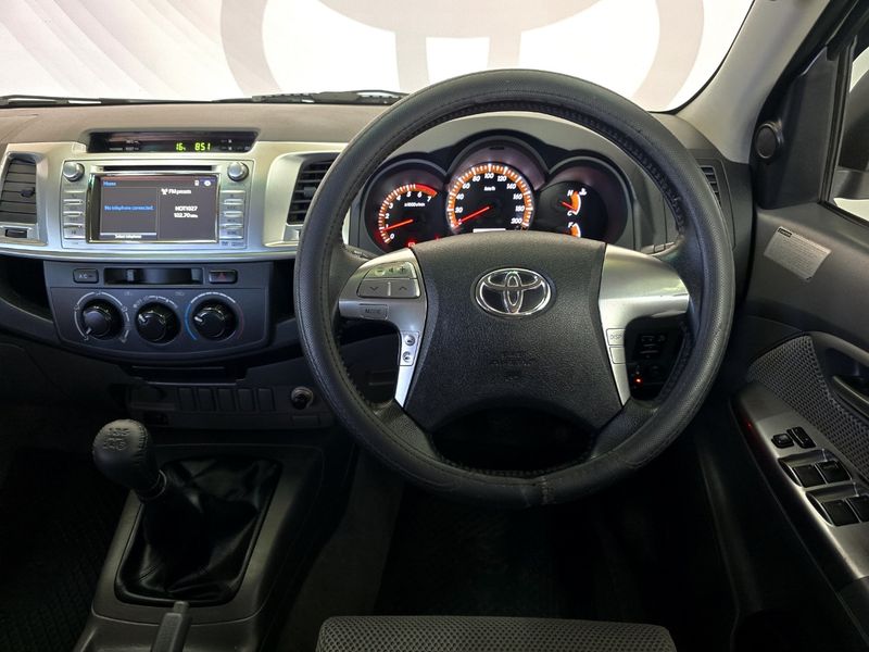 Used Toyota Hilux 2.7 VVTi Raider Raised Body Double-Cab for sale in ...